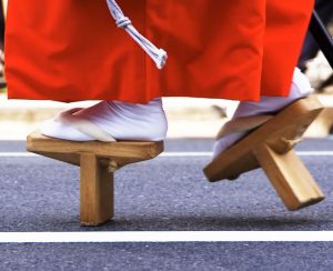 Tipos de Calzado Japonés Tradicional ⇒ 【¡Guía!】 ⛩️