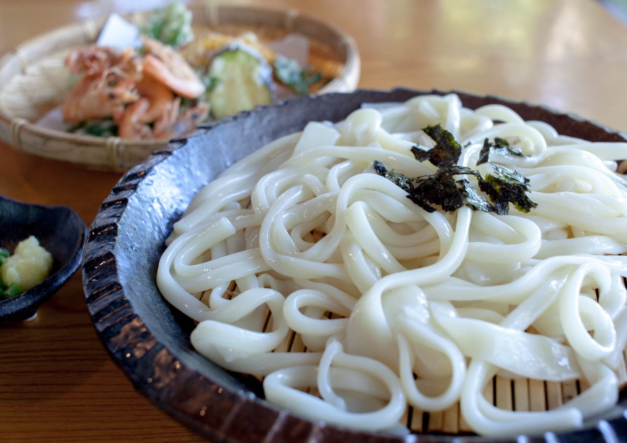 Receta de Fideos Udon Caseros ⇒ 【Muy Fácil y Rica】 ⛩️
