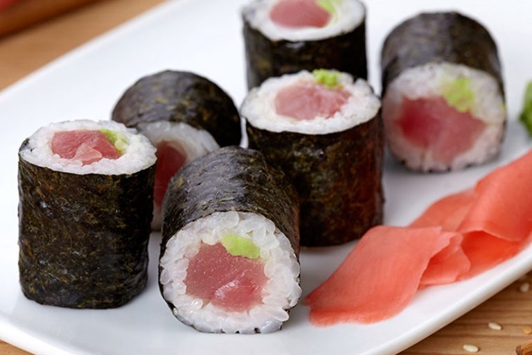 Cómo Hacer Maki Sushi en Casa ⇒ 【¡Receta Fácil!】 ⛩️