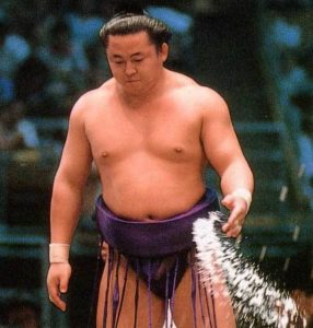 Los 16 Luchadores de Sumo Más Famosos de Japón ⛩️