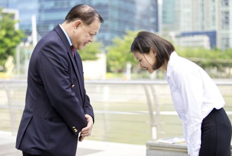 Cómo Decir Adiós en Japonés ⇒ 【Todas las Formas】 ⛩️