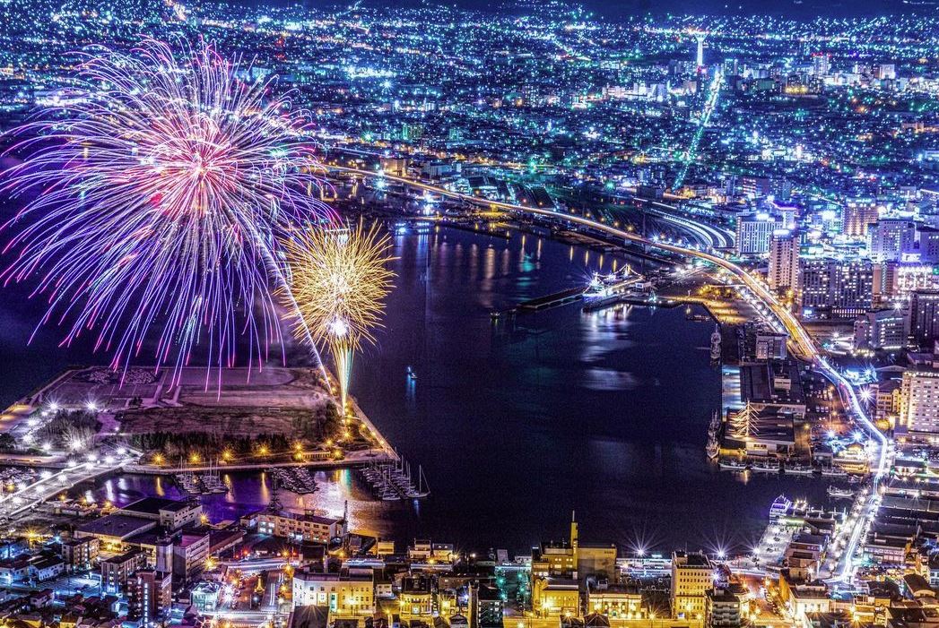 10 Mejores Festivales de Fuegos Artificiales en Japón ⛩️