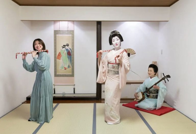 ¿Qué es una Geisha Japonesa? ⇒ ¡Mitos y Verdades! ⛩️