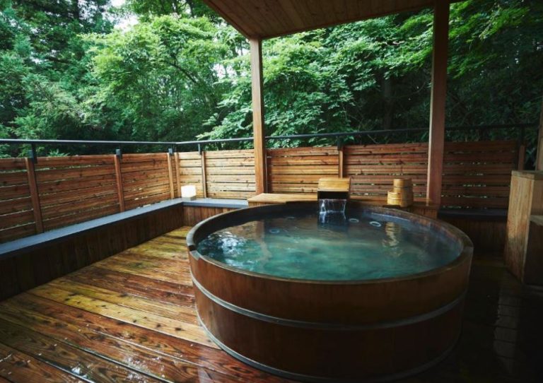 Los 8 Mejores Ryokan con Onsen Privado en Hakone ️