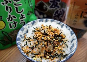 Receta de Furikake ⇒ ¡Origen y Dónde Comprarlo! ⛩️
